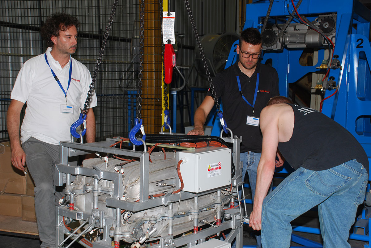 GVL Poly Introduces Leonardo Smart Moulding Machine