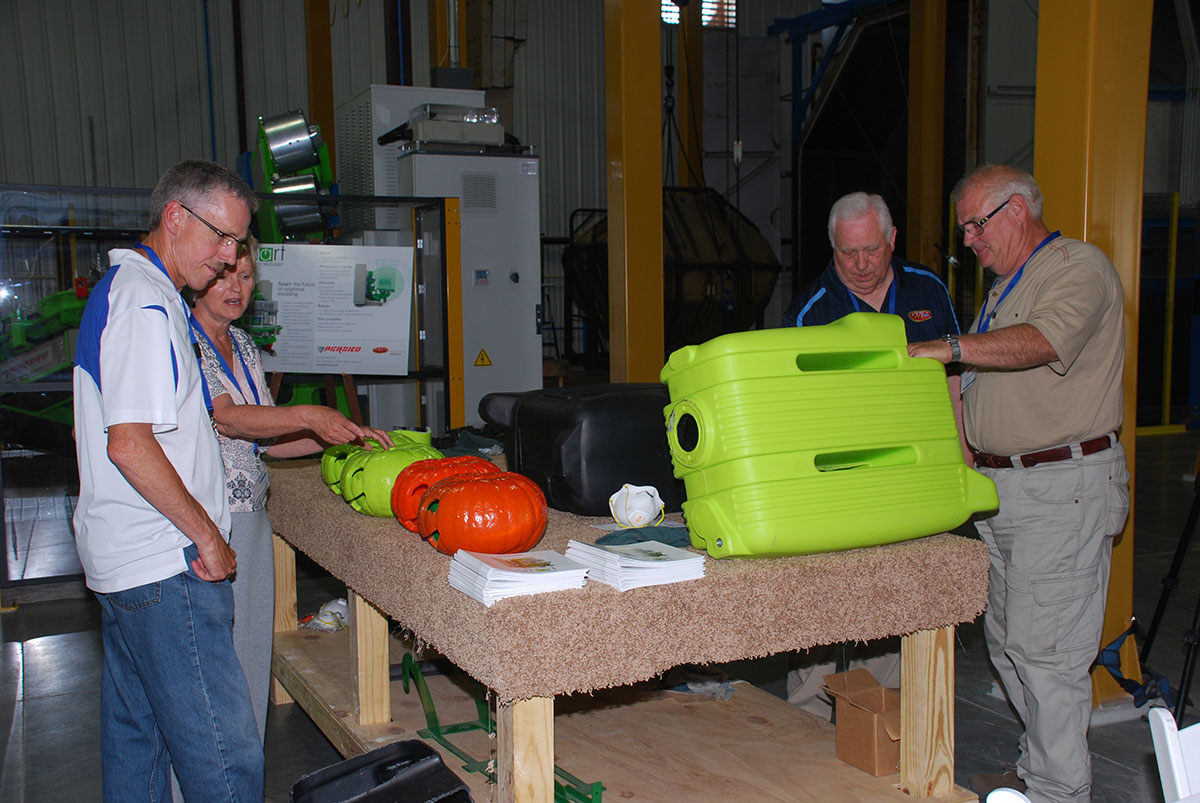 GVL Poly Introduces Leonardo Smart Moulding Machine