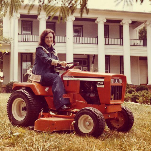 Big Orange & The Coal Miner’s Daughter