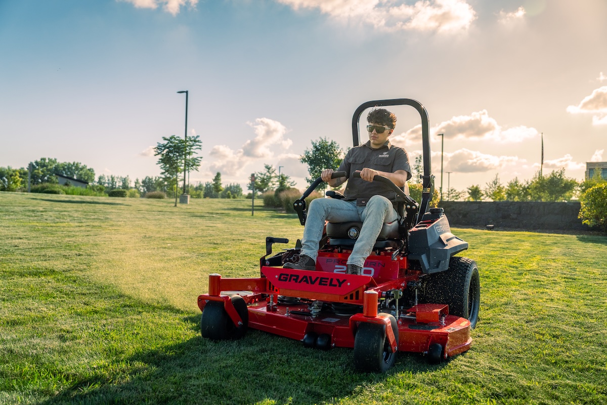 Gravely Reintroduces Pro-Turn 200 Zero-Turn Mower