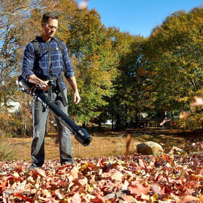 Nitro 80V Brushless Backpack Leaf Blower Enters First Fall Season